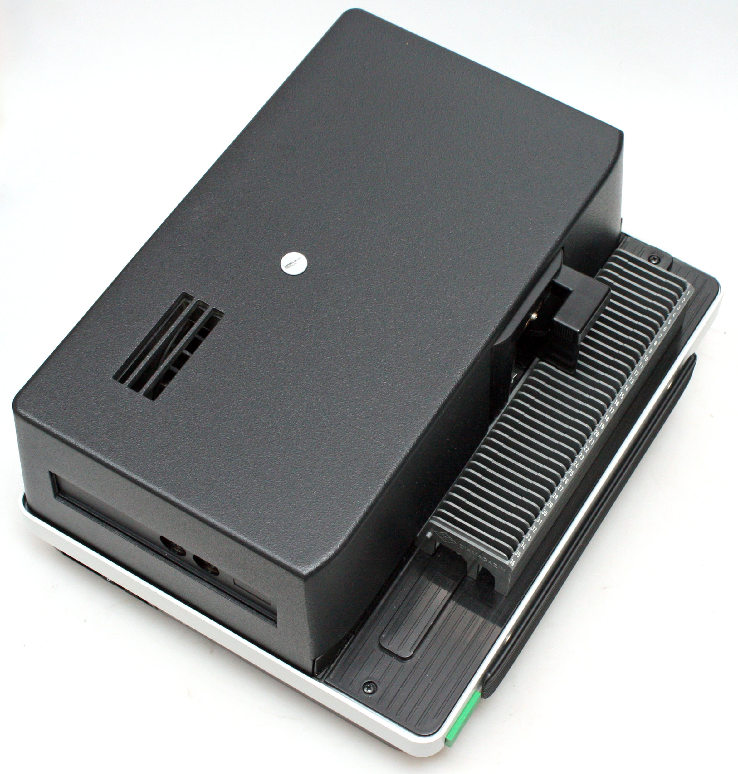 Leica Leitz Pradovit CA 2500 Slide Projector with 90mm f2.5 Lens. Cased ...