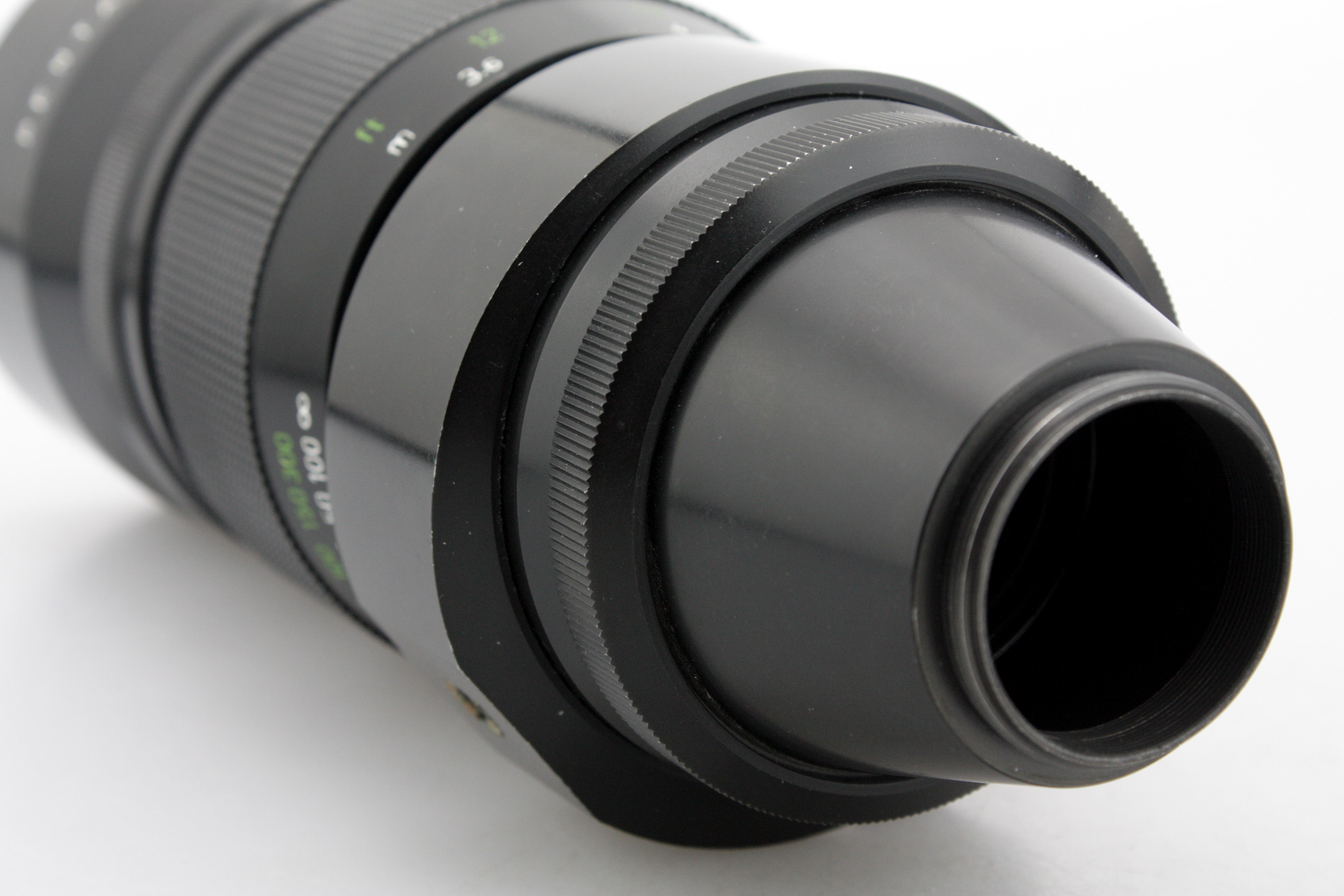 Pentacon 300mm f4 Lens 19 Blade aperture Classic Bokeh – with M42 Screw ...