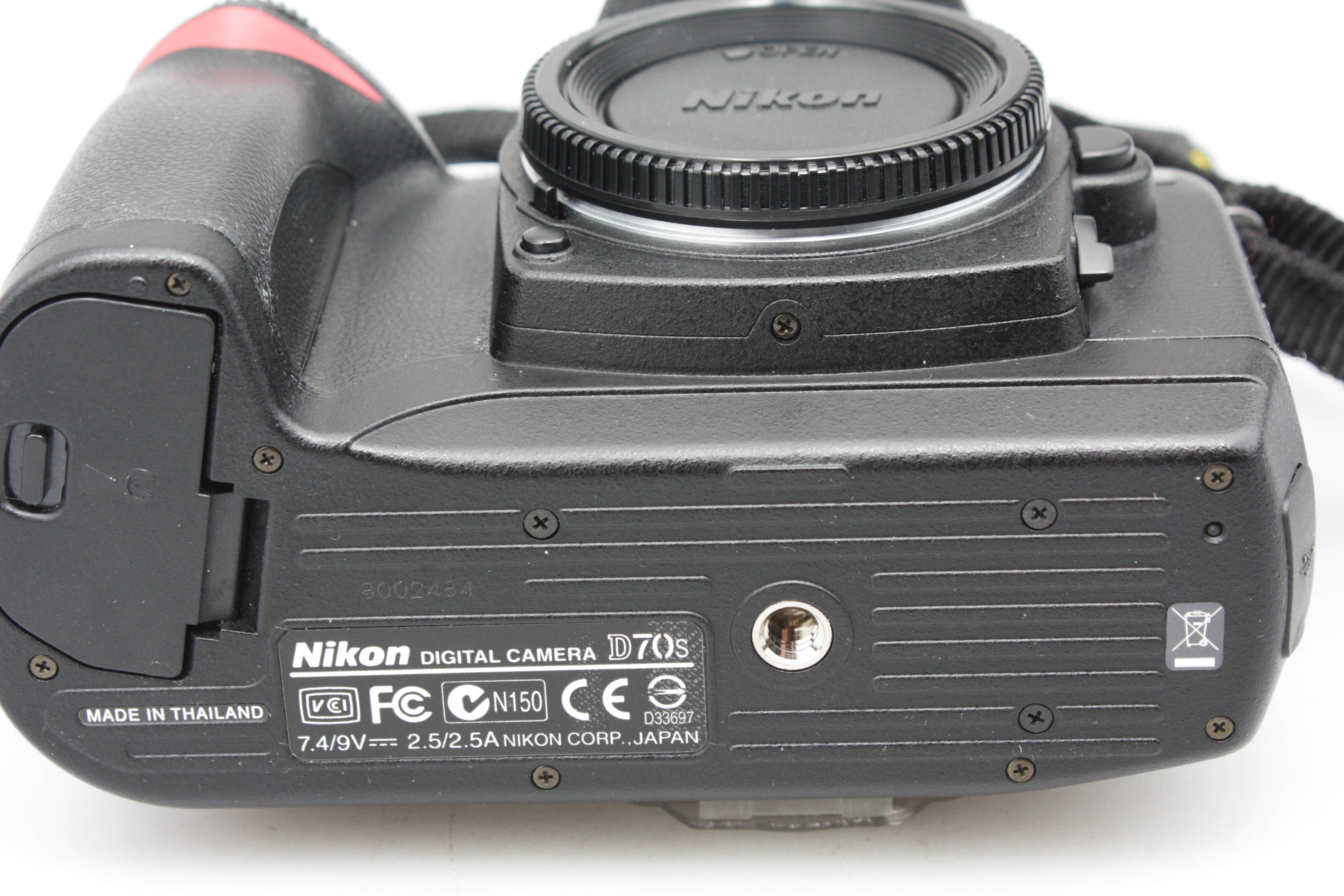 Nikon D70s APS-C CCD 6.1MP – Digital SLR Camera Body Only – Very Low ...