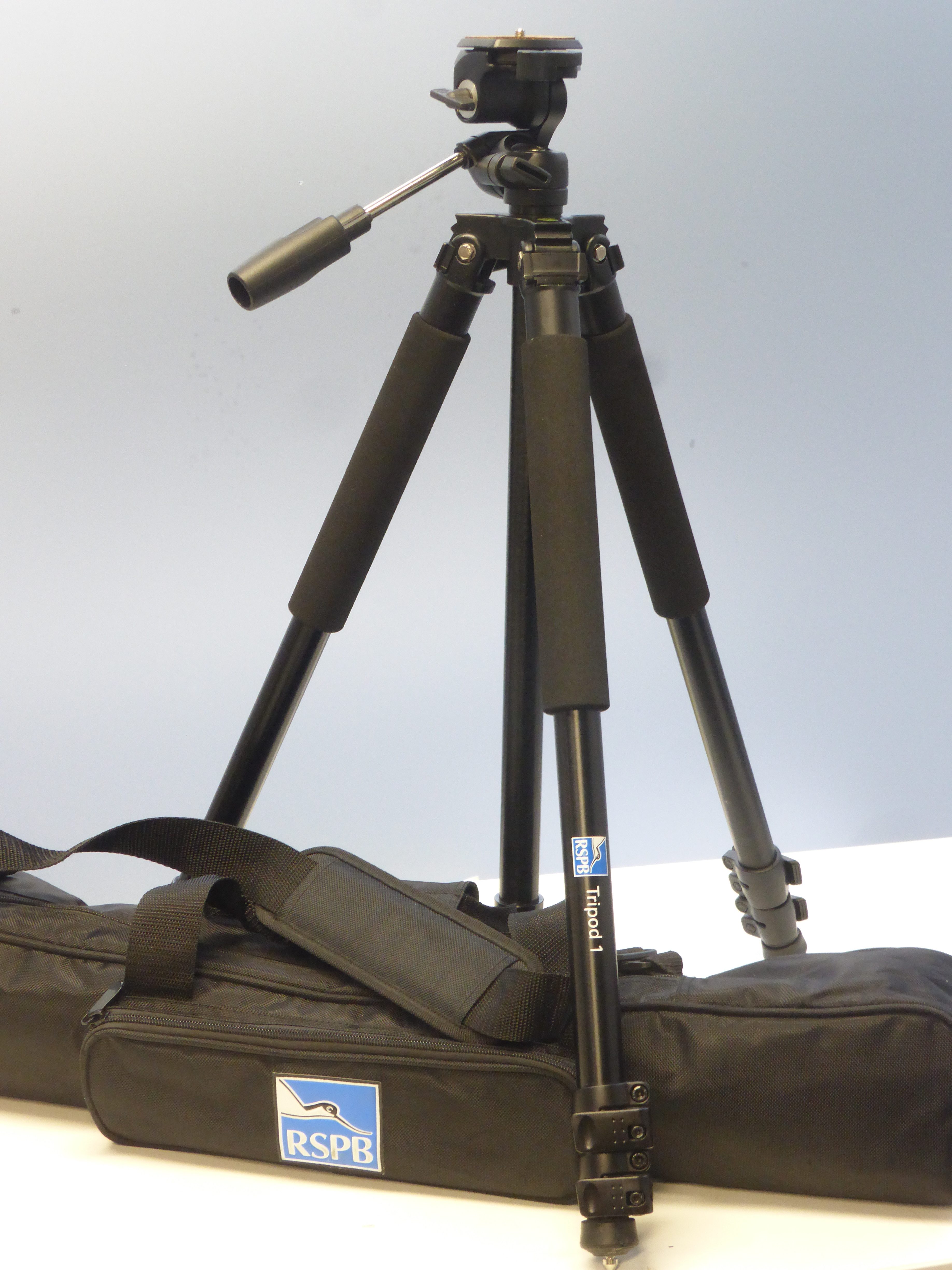 RSPB Tripod 1 Compact Strong 3-Section Tripod + Hide Clamp & Carry Case ...