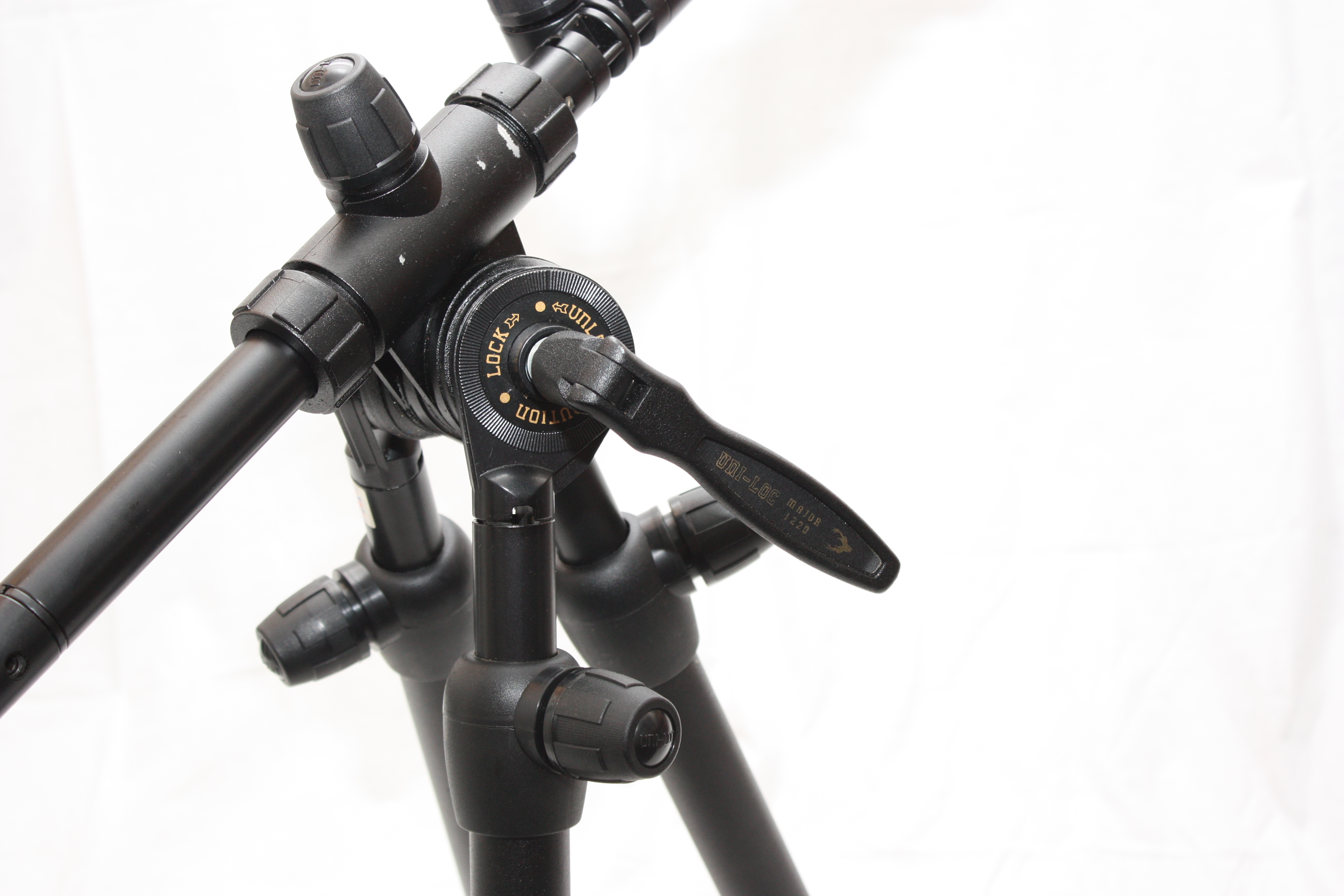 Uniloc Major System Model 1220 Tripod Legs w/ Uniloc 30 Ball Head ...